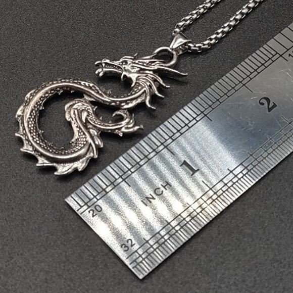 Independent | Accessories | Stainless Chinese Dragon Necklace Box Chain ...